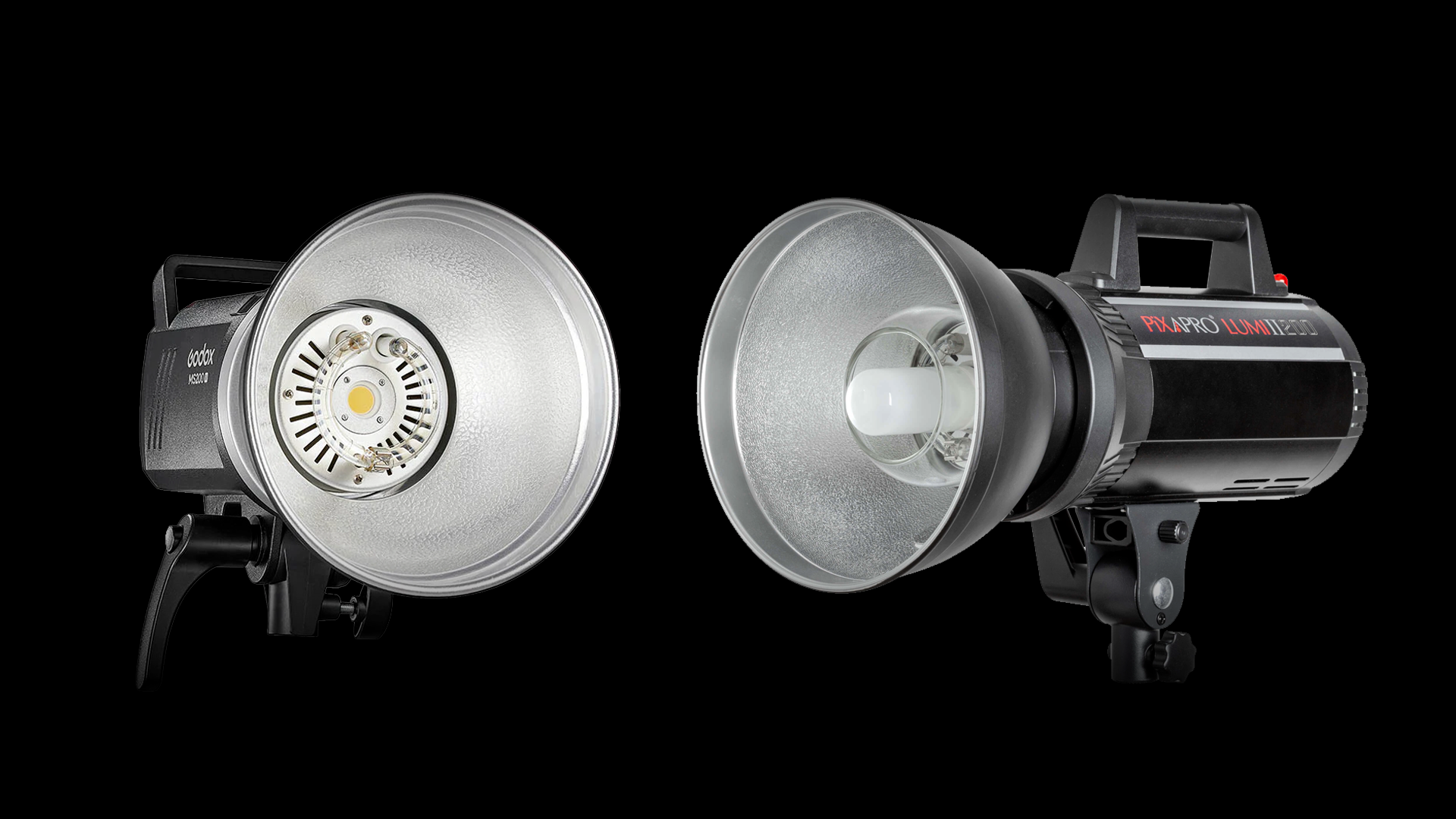 Comparing the Godox MS200V with the PiXAPRO LUMI200 Flash ...