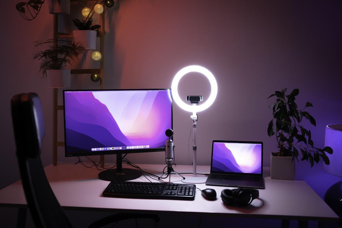 Lighting For Content Creator: Facebook, Youtube, Tiktok, Instagram ...